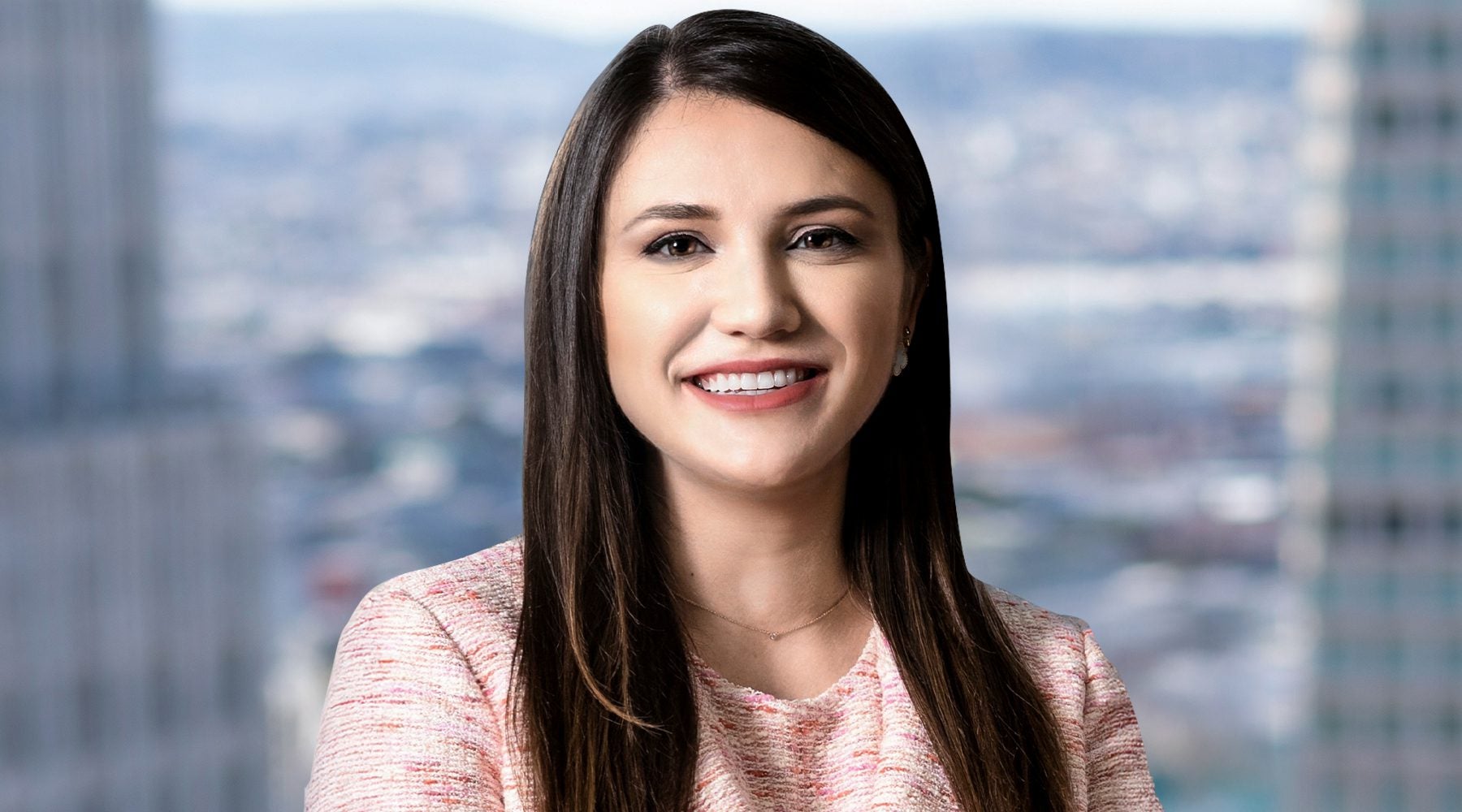 Nicole M. Howell - Munger Tolles & Olson LLP